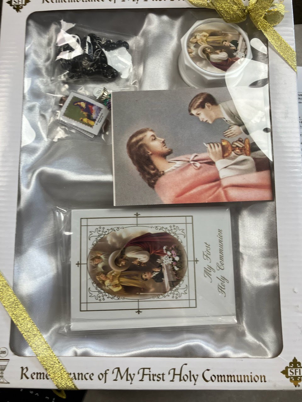 First Holy Communion Remembrance Gift Set – St. Anthony's Catholic Gift ...